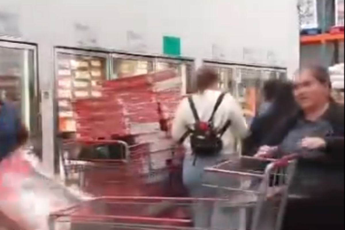 VIDEO: Le quitan Roscas de Reyes a revendedora en Costco VIDEO: Le quitan Roscas de Reyes a revendedora en Costco
